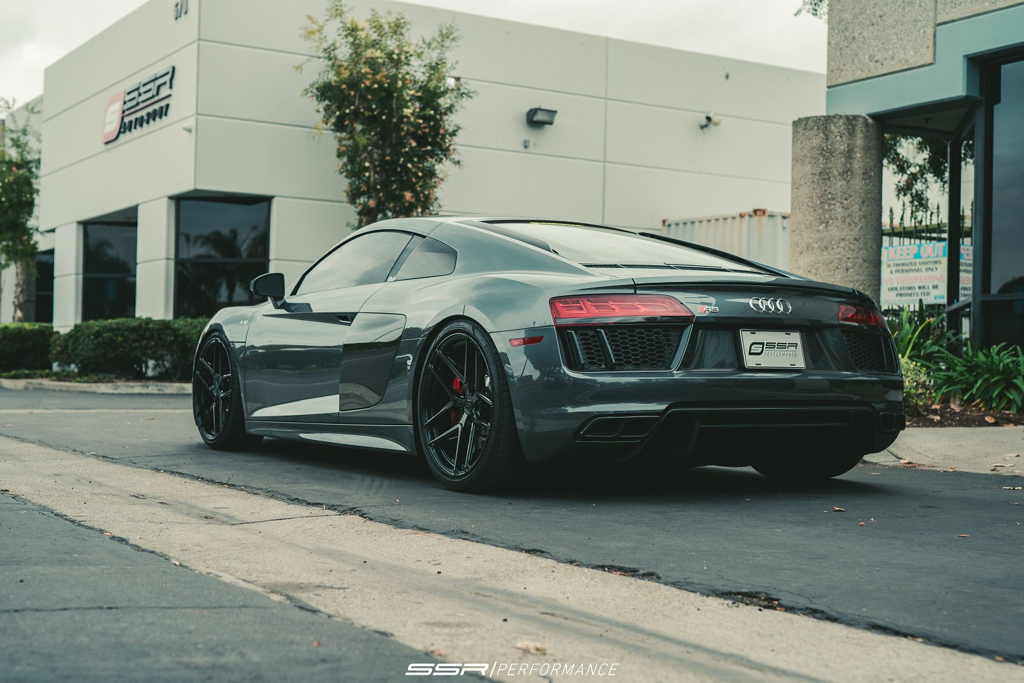 2017 Audi R8 - lowered on Signature SV701 wheels – SSR Performance